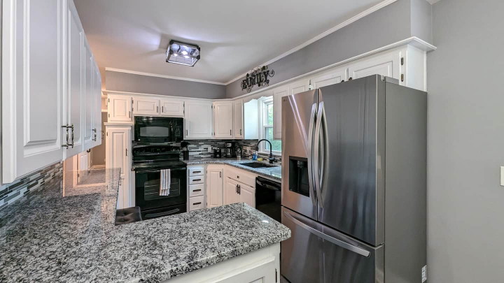 Cozy, Quiet Retreat In South Kc - Overland Park, KS