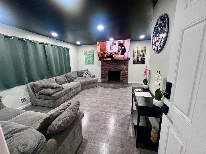 Apartment By The Nautical Mile - Oceanside, NY