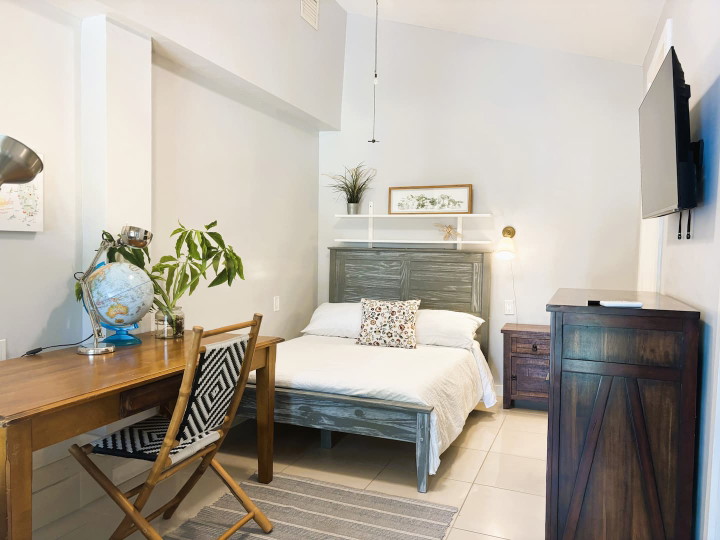 Urban Retreat W/a+ Location! - Miami