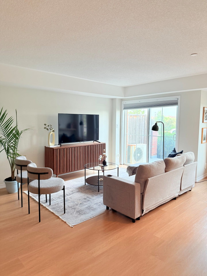 Oakville 2br: Central, Comfy & Close To Everything - Mississauga