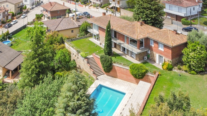 Majordoms - Sports Villa Banyoles - Costa Brava