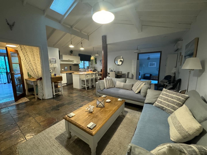 Peaceful Secluded Large Home In Bush Setting - マンジュラ