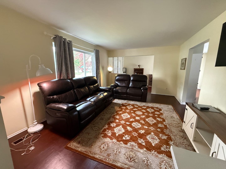 Centrally-located Family Home Near Msu - East Lansing, MI