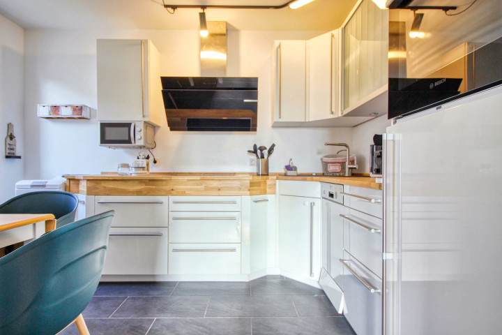 Prime-location Apartment, Fully Air-conditioned - Kenzingen
