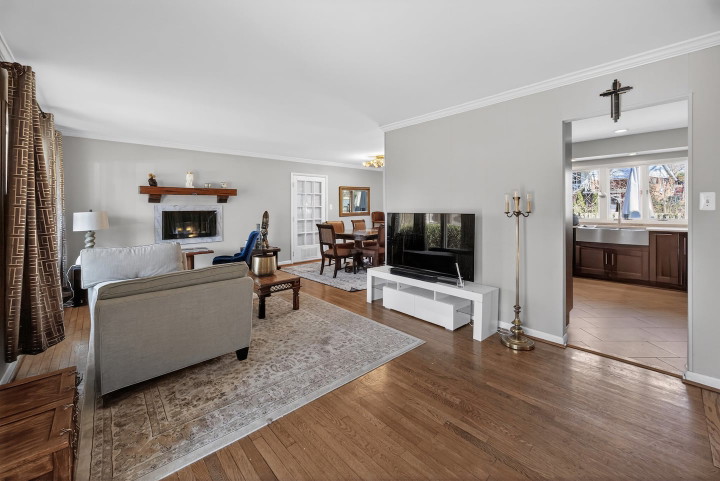 The Fairfax Abode - Fairfax, VA