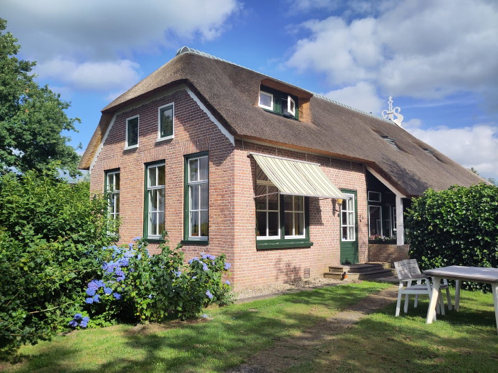 Het Merelnest: Voorhuis In Oude Boerderij - Steenwijk