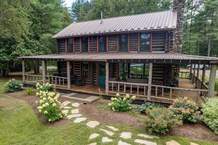 Schroon River Retreat Main Cabin - Adirondack, NY