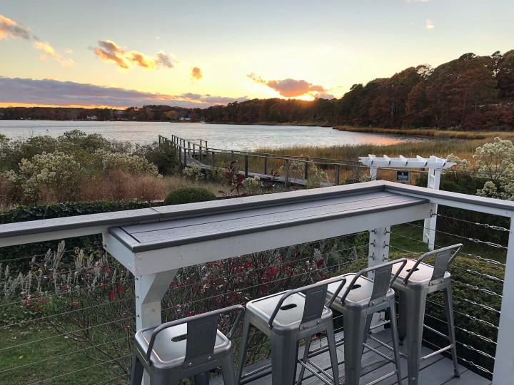 Amazing Sunkissed Waterfront On Follins Pond! - Cape Cod, MA
