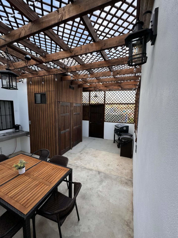 "Casa Encinos: Patio And Private Parking" - Ensenada