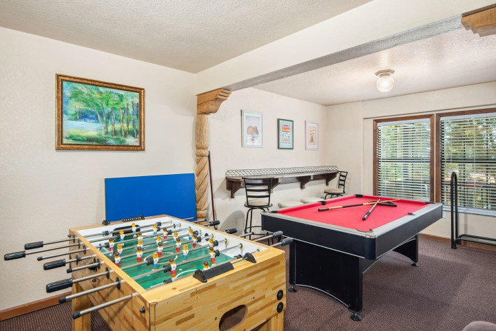 Grande View | Views, Games & Group Fun - Ruidoso, NM