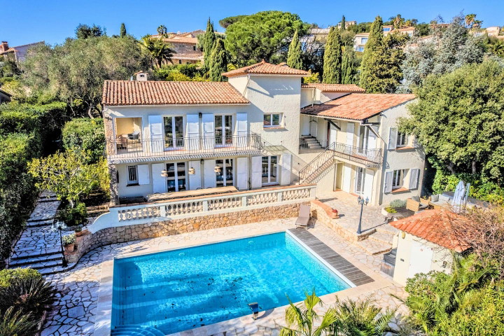 Prachtige Villa Esprit Du Sud La Belle Histoire - Les Issambres