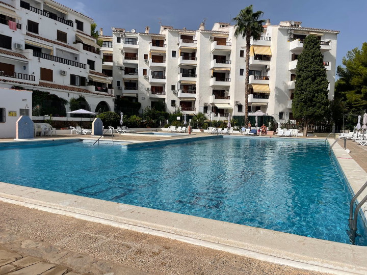 Apartamento Con Gran Terraza. - Torreblanca
