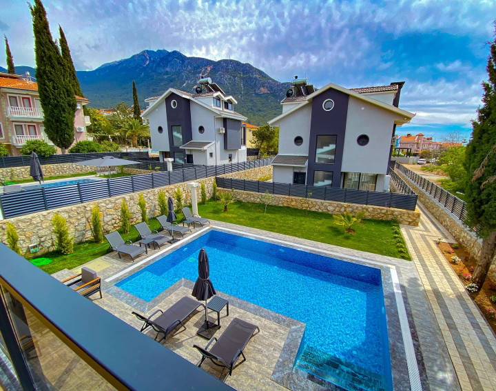 Nokta Life B 4+1 Havuzlu Villa - Ölüdeniz