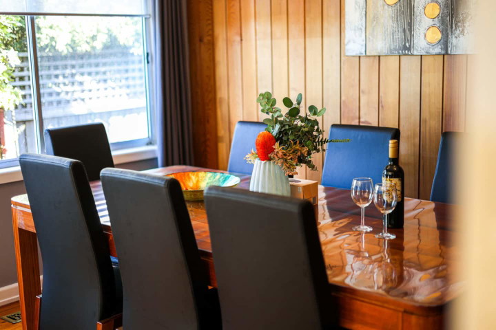 Stayau Wendouree 4brm Escape Roomy Two-floor - Ballarat
