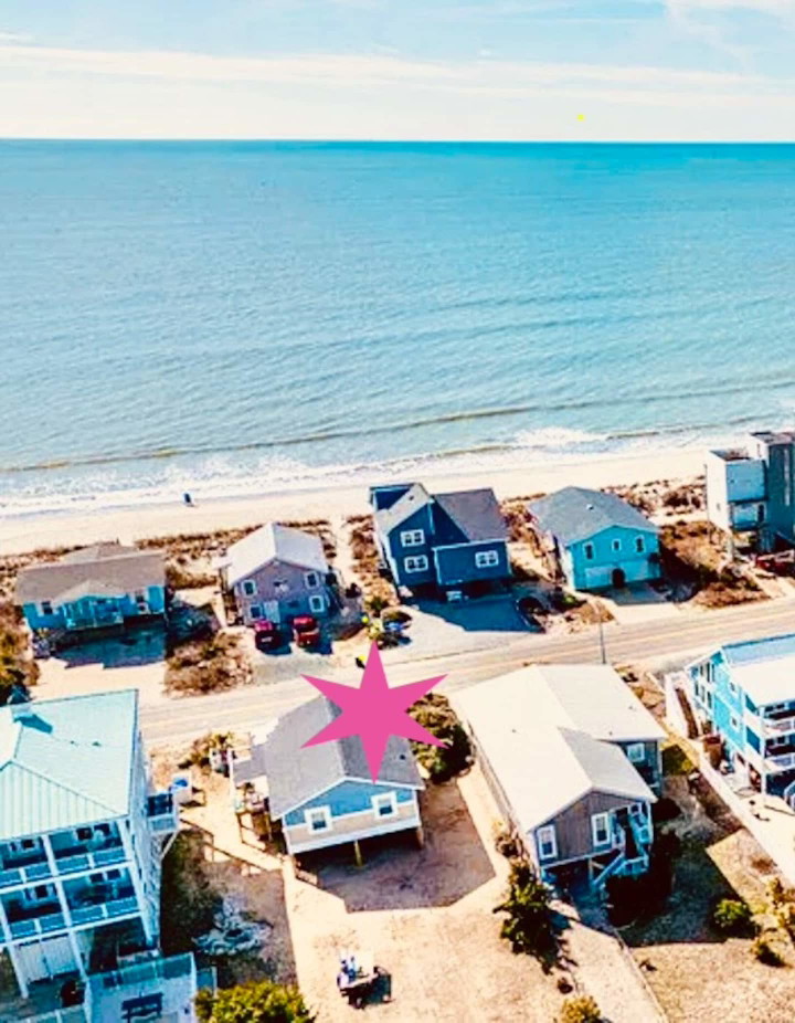 Ocean View/pup Lovin/steps To Beach/king Bed! - Oak Island, NC