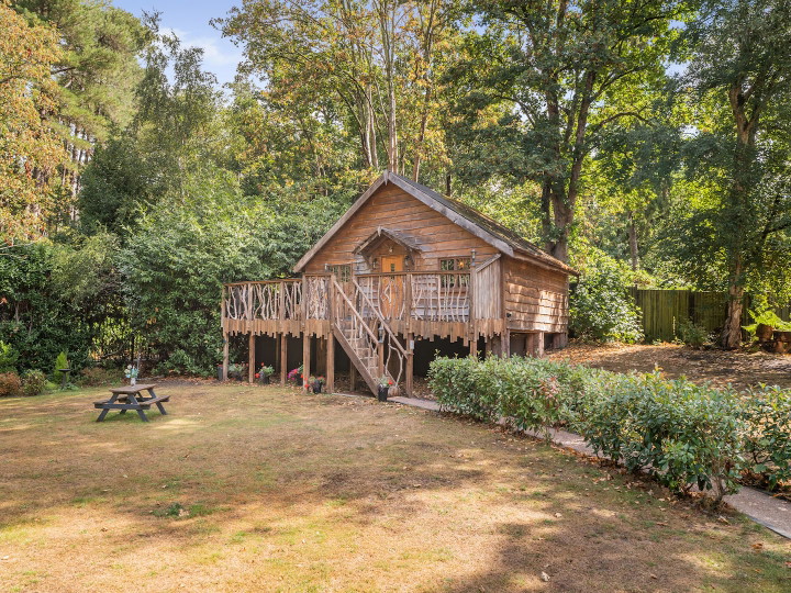 The Retreat - Uk50421 - Ringwood