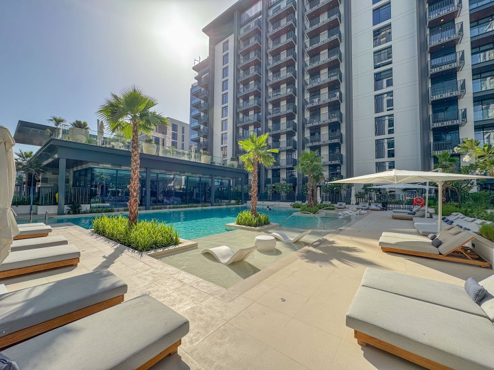 Design Retreat, Resort Pool Near Downtown - Dubai