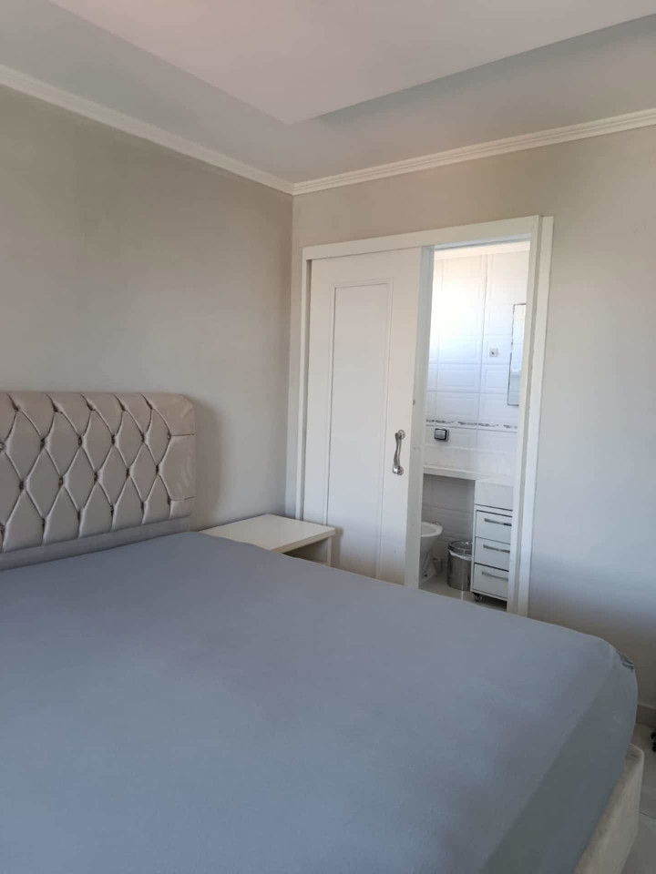 Excelente Apto Na Praia Central De Guaratuba. - Guaratuba