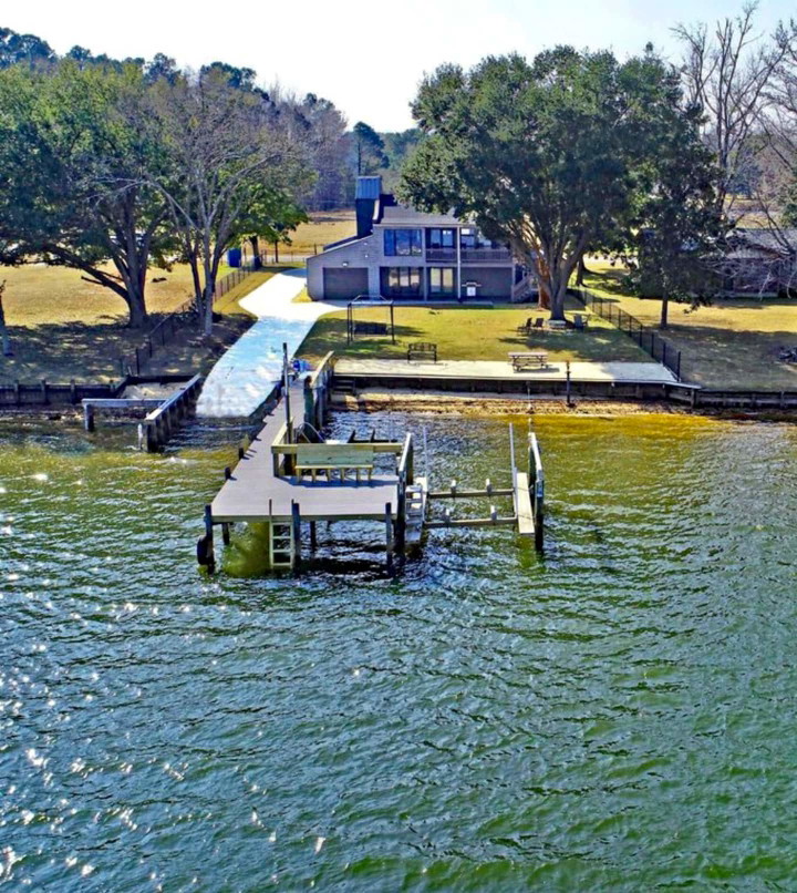 Lakefront Home With Boat Ramp And Game Room - Lake Marion, SC
