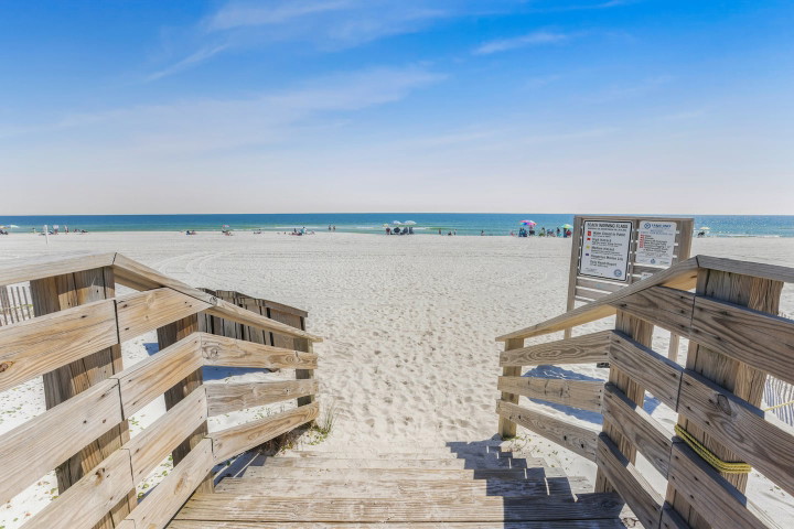 Beach View Condo  Pool  Walk To Beach  Sleeps 6 - Orange Beach, AL