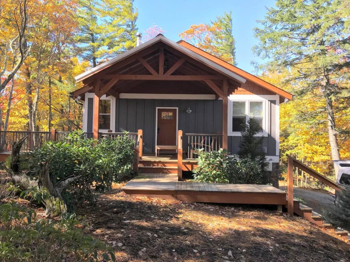 Elkhorn Rustic Cottage With Mountain Views. Pet Fr - Blowing Rock, NC