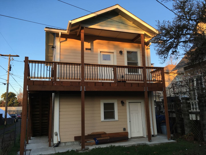 Enchanting Private Downtown Guesthouse Next To Osu - Corvallis, OR