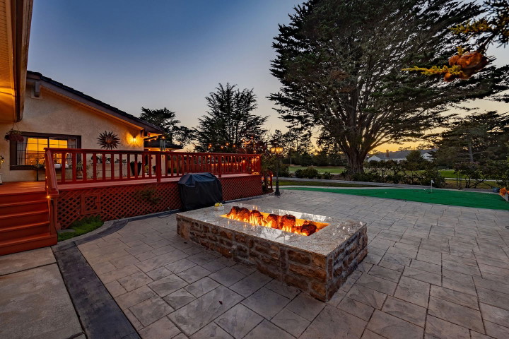 4300 Sq Ft Bay Escape  Near Beach, Golf & Trails - Half Moon Bay, CA