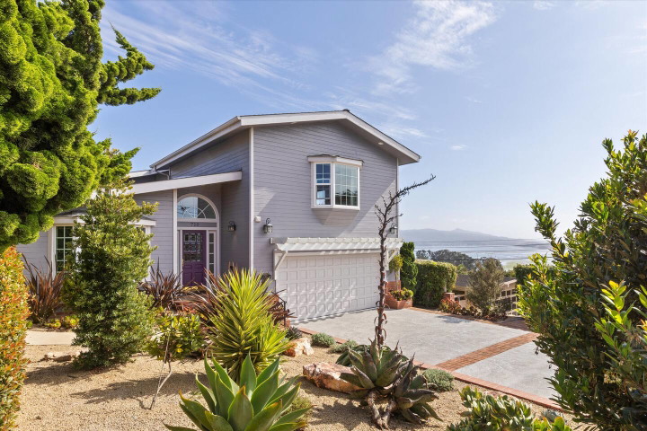 Superb Family Getaway With Spectacular Bay Views - Morro Bay, CA