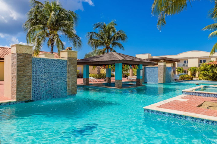 50% Off - Apt (2br,2bt) Walk To Eagle Beach! - Aruba