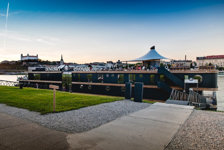 Botel Dunajský Pivovar - Bratislava