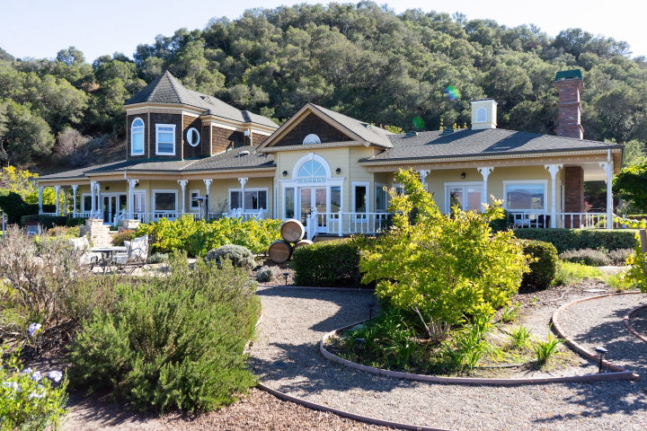 Ranch Estate: Epic Views Spa Firepit Game Room - San Luis Obispo, CA