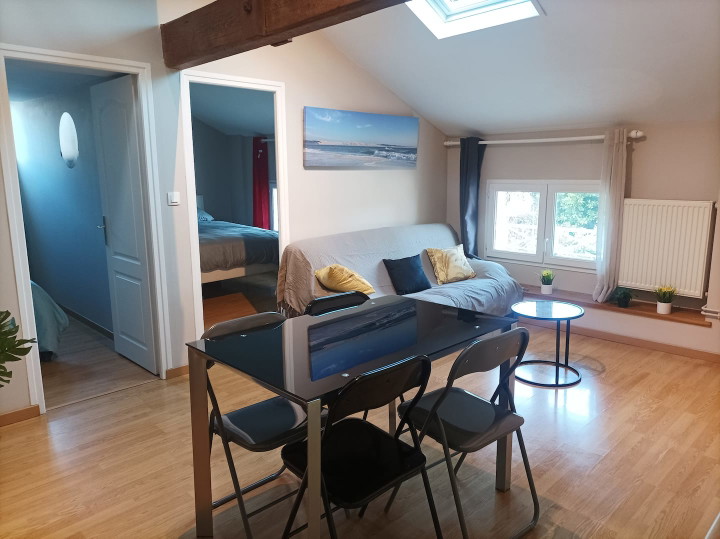 Charming Small Independent 2-bedroom Pessac - Pessac