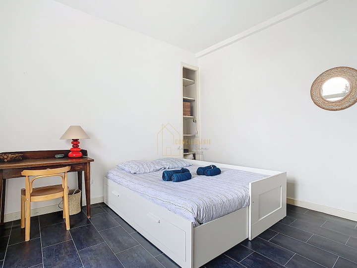Full South, View, Balcony, 1 Bed 2 Pers + 1 Bed 1 Pers - Voiron