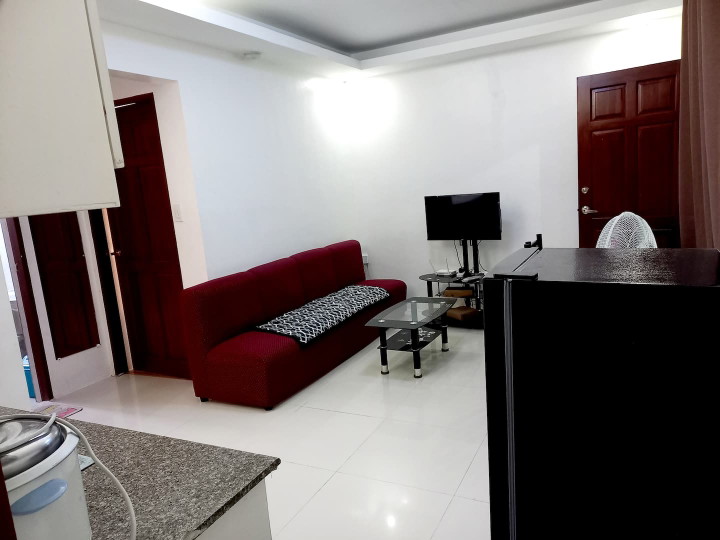2 Bed Unit In The Center Of The City, Near Subic Bay And Malls - Bataan