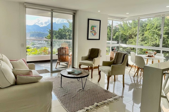 Poblado, Home Away From Home 2b/2ba - Medellín