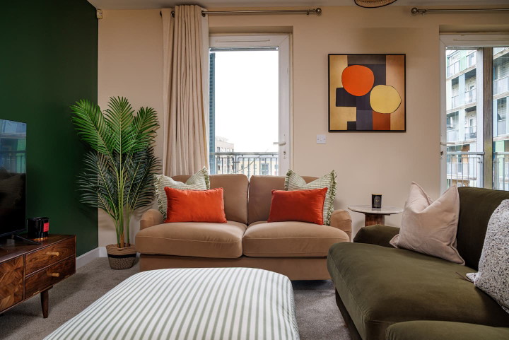 Hoxton-style Boutique Hideaway | Parking + Station - Cambridge