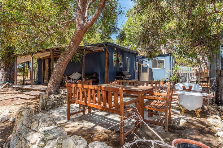 Eco Bush Getaway -Outdoor Bath & Horses | Mandurah - Australia