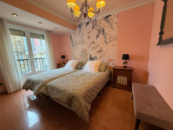 Haro Plaza Glam Tourist Home - Haro