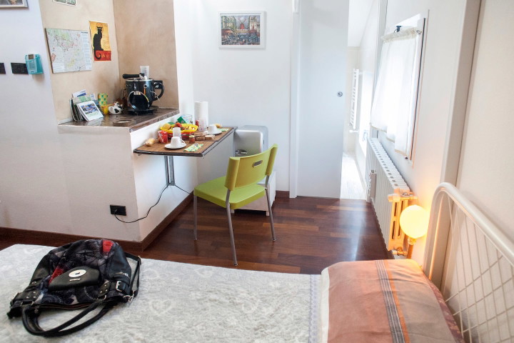 Bedroom, Private Bathroom Bolivar - Bergamo