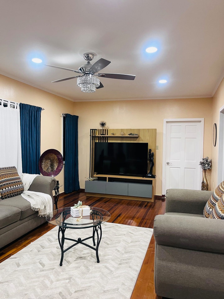 Central City Oasis: 3 Bedrooms. - Guyana
