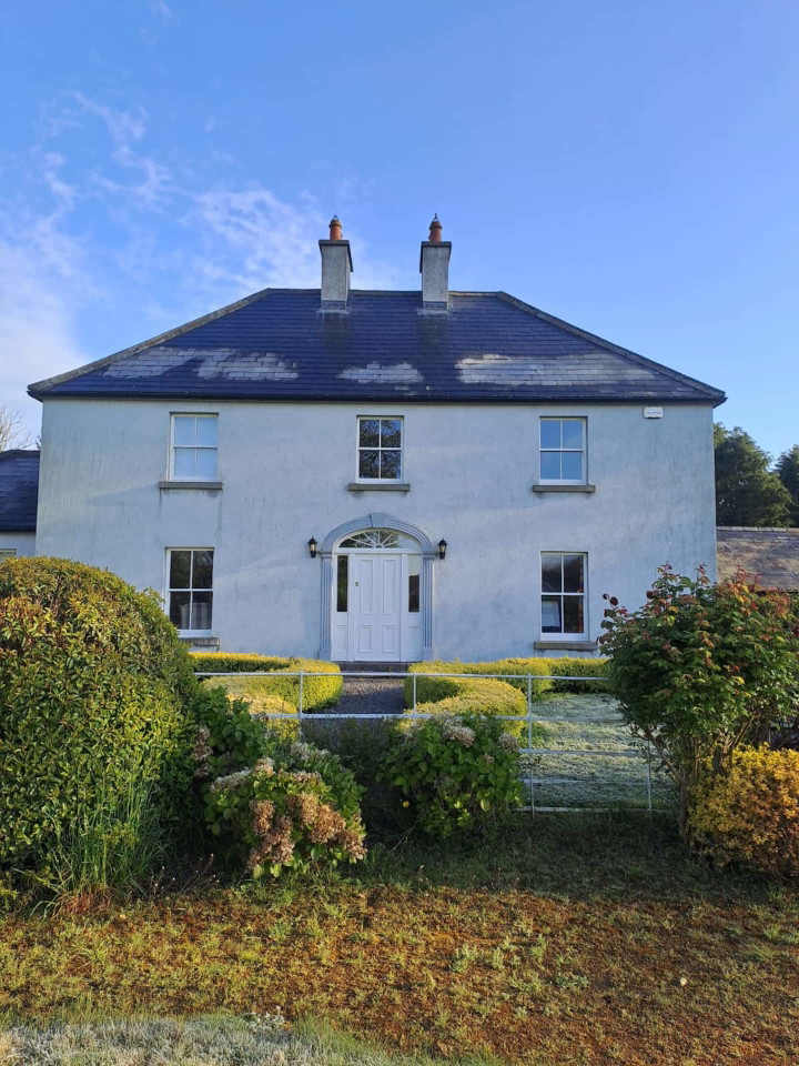 Modern Farm House - Kells