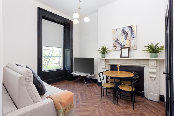 Modern Apartment At Bray Sea - Greystones