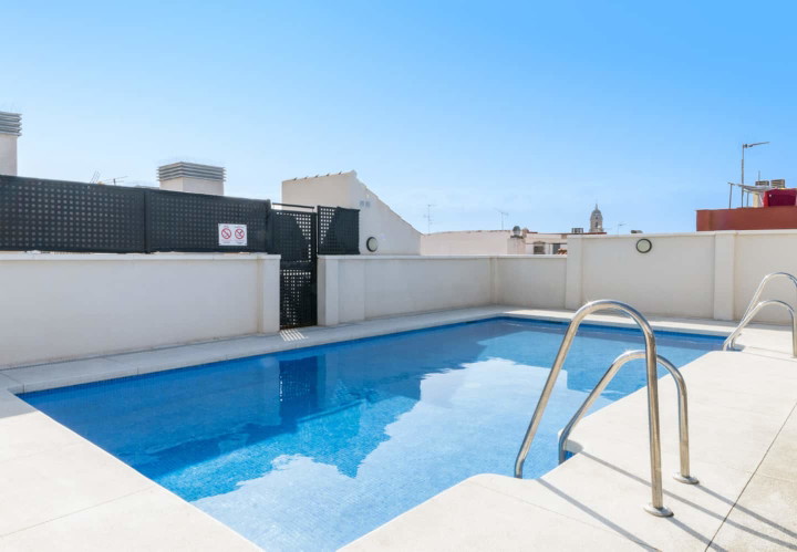 -Malagasunapts- Jinetes Chil Piscine Et Parking - Málaga