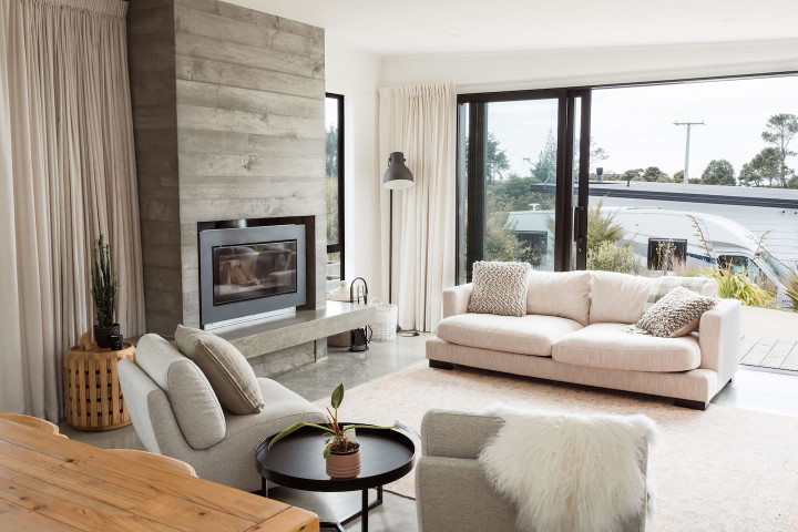 Stylish Coastal Bolthole - Insta-ready! - Mangawhai