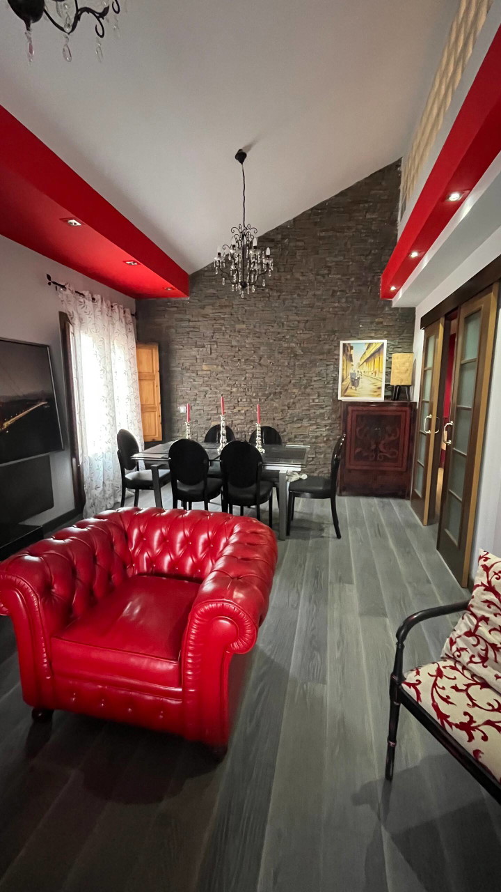 Bonito Y Moderno Piso En Centro - Brihuega