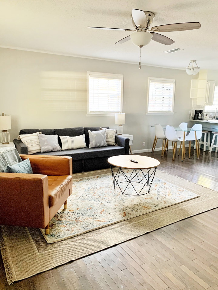 Cozy 2 Bedroom House Centrally Located - Florida