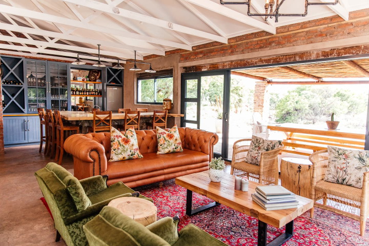 Airy Spacious Off-grid Game Farm For Nature Lovers - South Africa