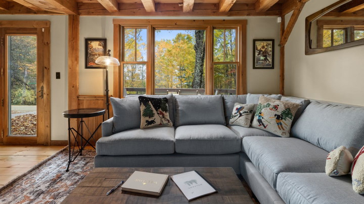 4br Vermont Cabin W/ Fireplace, A/c, & Grill - Waterbury Village Historic District