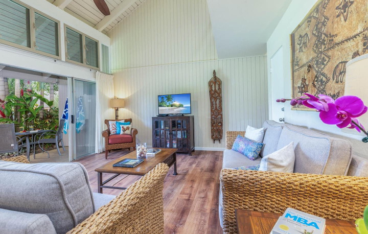 Pali Ke Kua #12, Upgraded Hawaiiana Condo With Portable A/c - Kauai, HI