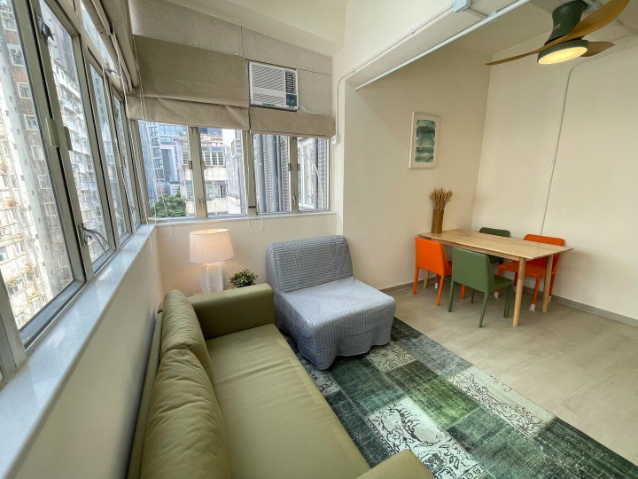 2.5 Bedroom Sun Filled Living - Hong Kong